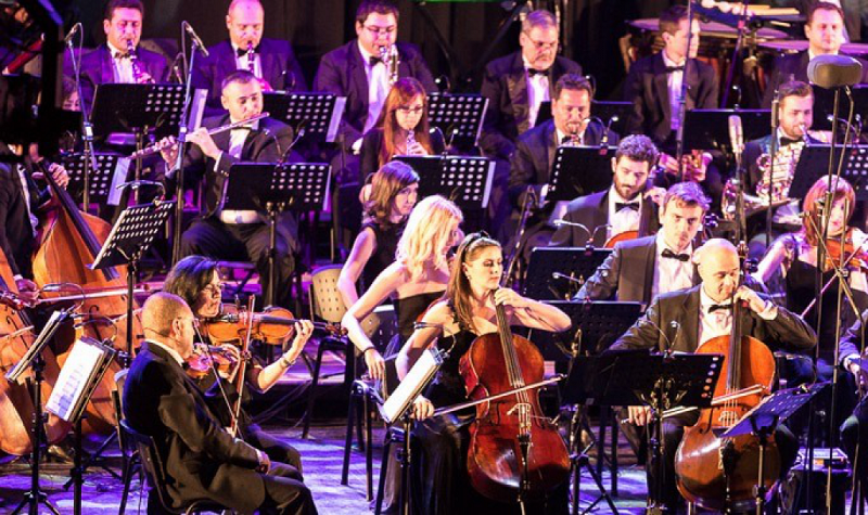Eveniment notabil: câțiva membri ai Orchestrei Simfonice București vor ...
