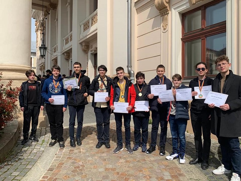 Elev al Colegiului Petru Rareș – selectat în lotul Olimpiadei ...